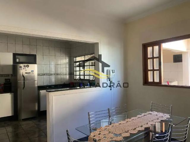 Casa / Sobrado para Venda em Artur Nogueira/SP Jatobá 3 Quartos