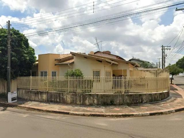 Casa / Sobrado para Venda em Artur Nogueira/SP Parque Residencial Dona Leda