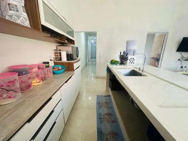 Casa / Sobrado para Venda em Artur Nogueira/SP Parque Residencial Itamaraty 3 Quartos