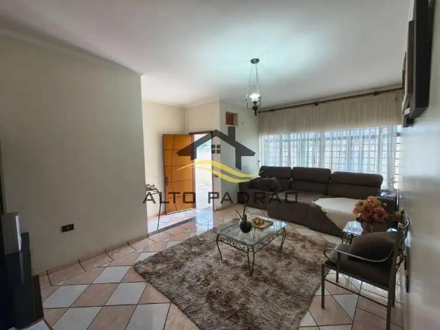 Casa / Sobrado para Venda em Artur Nogueira/SP São Vicente 3 Quartos