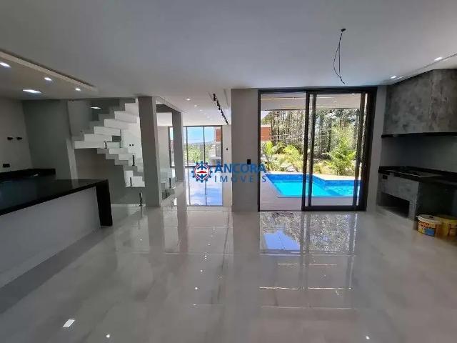 Casa / Sobrado para Venda em Arujá/SP Nova Arujá 3 Quartos