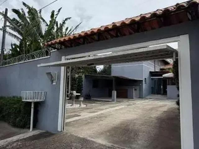 Casa / Sobrado para Venda em Arujá/SP Arujá Center Ville 1 Quartos