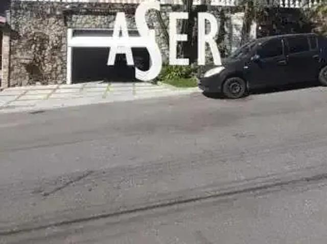 Casa / Sobrado para Venda em Arujá/SP Arujá Country Club 3 Quartos