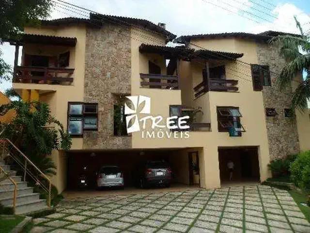 Casa / Sobrado para Venda em Arujá/SP Arujá 5 3 Quartos