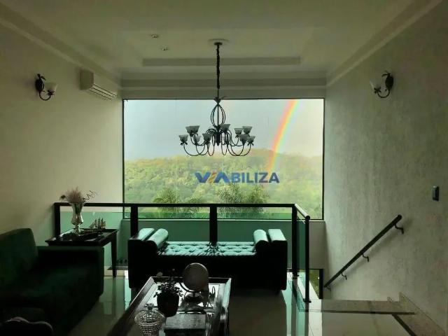 Casa / Sobrado para Venda em Arujá/SP Arujázinho I, II e III 4 Quartos