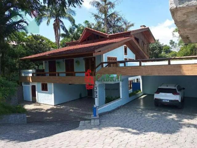 Casa / Sobrado para Venda em Arujá/SP Caputera 3 Quartos