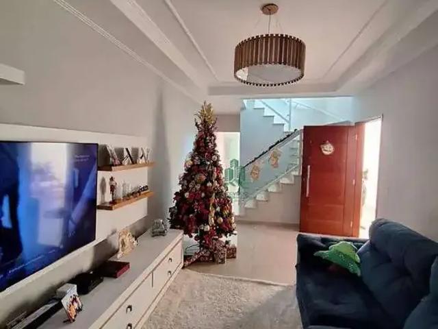 Casa / Sobrado para Venda em Arujá/SP Centro 2 Quartos