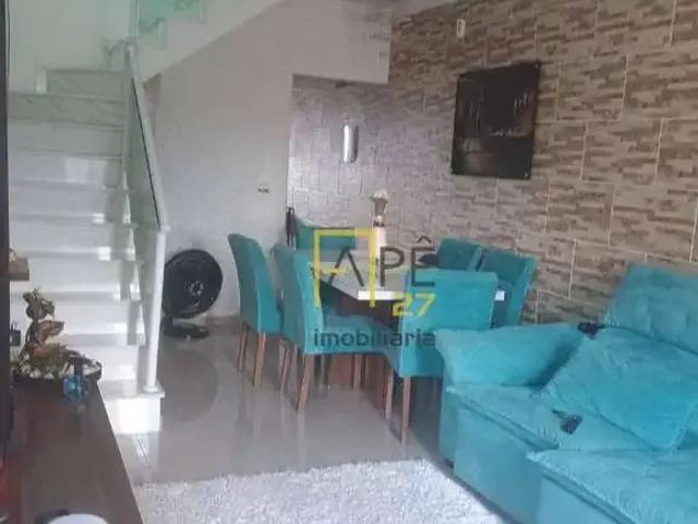 Casa / Sobrado para Venda em Arujá/SP Centro 3 Quartos