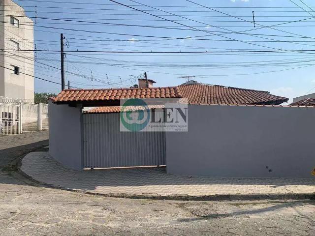Casa / Sobrado para Venda em Arujá/SP Chácara São José 3 Quartos