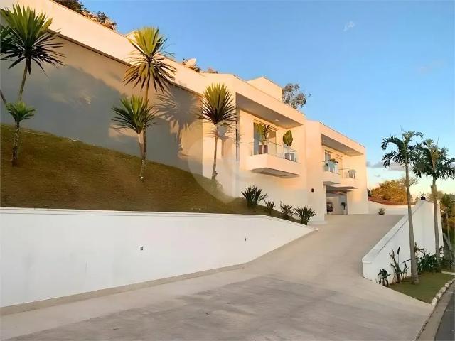 Casa / Sobrado para Venda em Arujá/SP Chácaras Copaco 4 Quartos