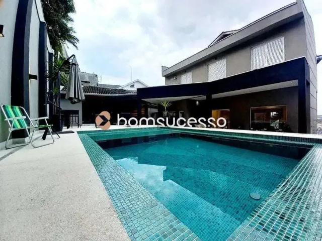 Casa / Sobrado para Venda em Arujá/SP Jardim Imperial Hills III 4 Quartos