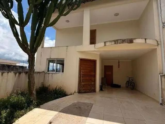 Casa / Sobrado para Venda em Arujá/SP Jordanópolis 2 Quartos