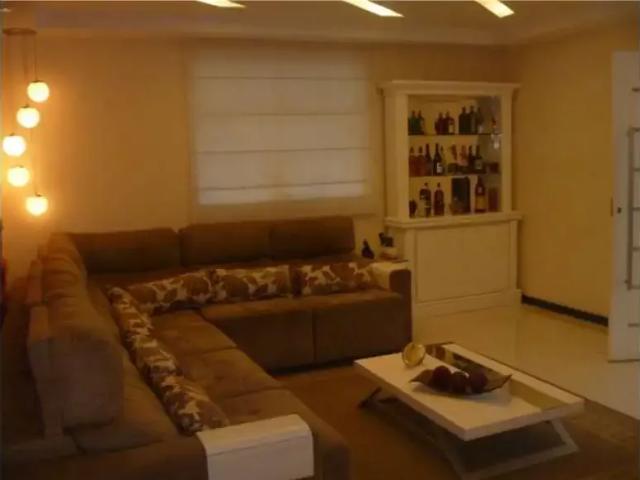 Casa / Sobrado para Venda em Arujá/SP Jordanópolis 3 Quartos