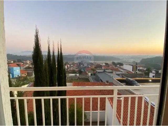 Casa / Sobrado para Venda em Arujá/SP Jordanópolis 3 Quartos