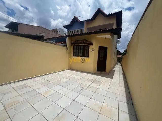 Casa / Sobrado para Venda em Arujá/SP Jordanópolis 3 Quartos