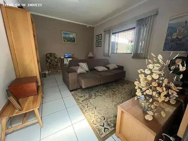 Casa / Sobrado para Venda em Arujá/SP Jordanópolis 3 Quartos