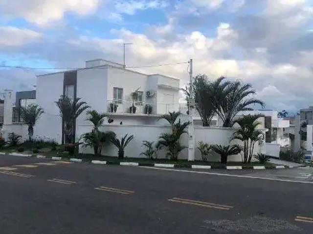 Casa / Sobrado para Venda em Arujá/SP Residencial Real Park 4 Quartos