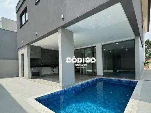 Casa / Sobrado para Venda em Arujá/SP Residencial Real Park 4 Quartos