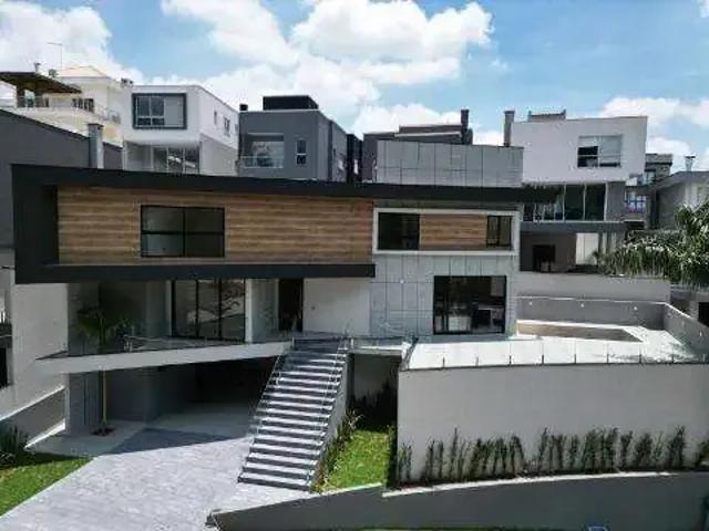 Casa / Sobrado para Venda em Arujá/SP Residencial Real Park 4 Quartos