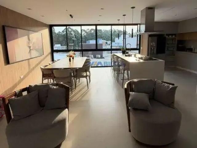 Casa / Sobrado para Venda em Arujá/SP Residencial Real Park 4 Quartos