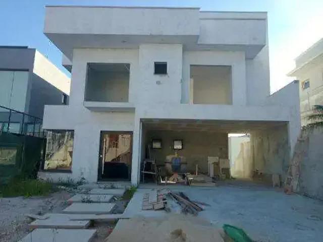Casa / Sobrado para Venda em Arujá/SP Residencial Real Park 5 Quartos