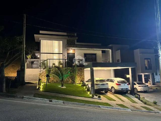 Casa / Sobrado para Venda em Atibaia/SP Condomínio Atibaia Park I 3 Quartos