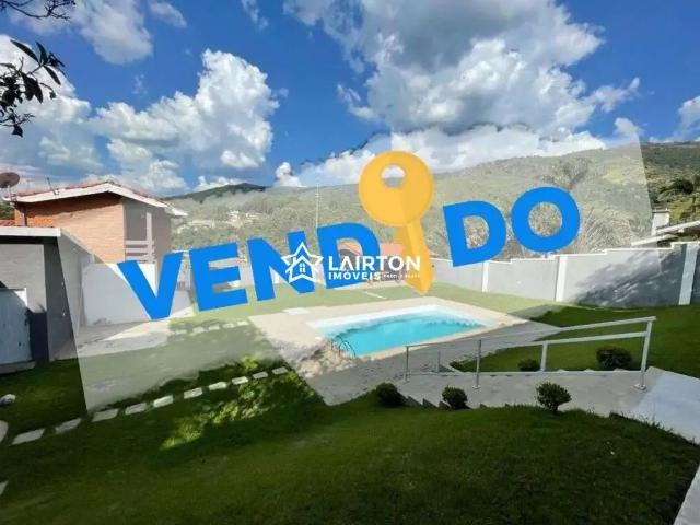 Casa / Sobrado para Venda em Atibaia/SP Condomínio Flamboyant B 4 Quartos