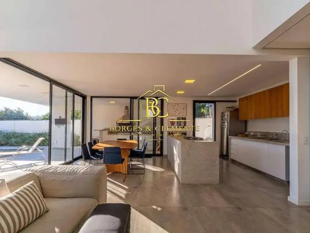 Casa / Sobrado para Venda em Atibaia/SP Condomínio Porto Atibaia 4 Quartos