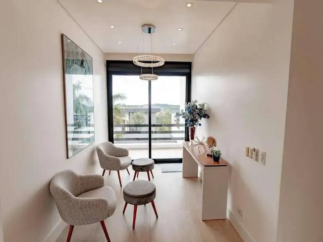 Casa / Sobrado para Venda em Atibaia/SP Condomínio Residencial Shamballa III 4 Quartos