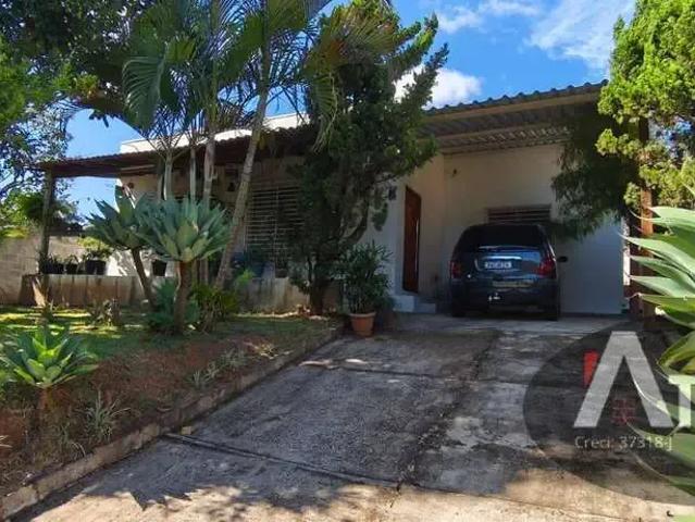 Casa / Sobrado para Venda em Atibaia/SP Campos de Atibaia 4 Quartos