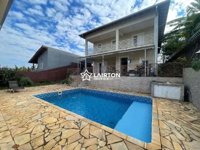 Casa / Sobrado para Venda em Atibaia/SP Campos de Atibaia 5 Quartos