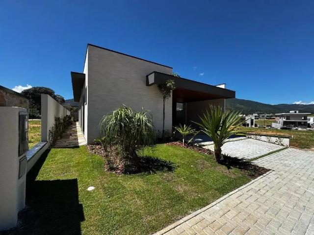 Casa / Sobrado para Venda em Atibaia/SP Campininha 3 Quartos