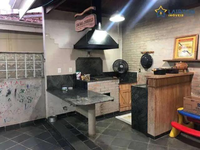Casa / Sobrado para Venda em Atibaia/SP Centro 3 Quartos