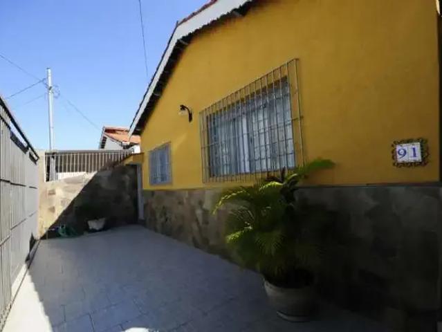Casa / Sobrado para Venda em Atibaia/SP Centro 3 Quartos