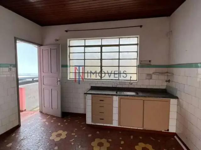 Casa / Sobrado para Venda em Atibaia/SP Centro 4 Quartos