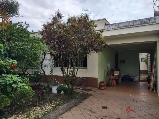 Casa / Sobrado para Venda em Atibaia/SP Alvinópolis 3 Quartos