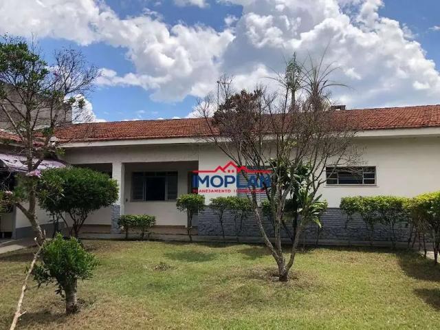 Casa / Sobrado para Venda em Atibaia/SP Alvinópolis 2 Quartos