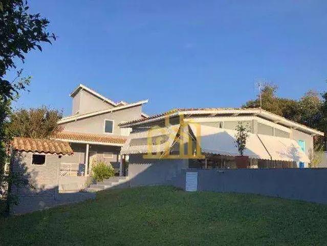 Casa / Sobrado para Venda em Atibaia/SP Alpes de Atibaia 4 Quartos
