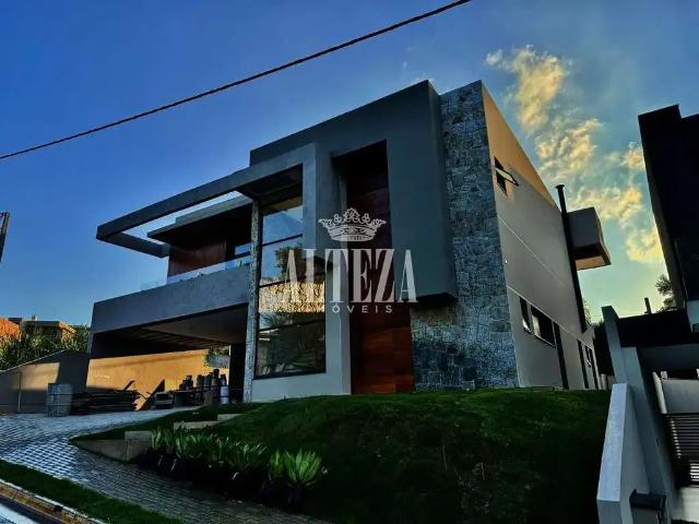 Casa / Sobrado para Venda em Atibaia/SP Alpes de Atibaia 4 Quartos
