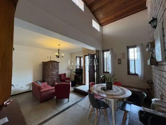 Casa / Sobrado para Venda em Atibaia/SP Atibaia Jardim 5 Quartos