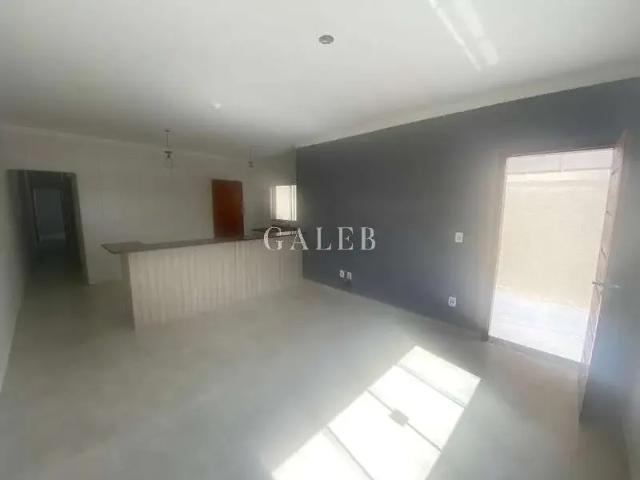 Casa / Sobrado para Venda em Atibaia/SP Guaxinduva 3 Quartos