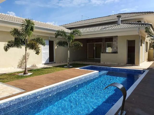 Casa / Sobrado para Venda em Atibaia/SP Guaxinduva 3 Quartos