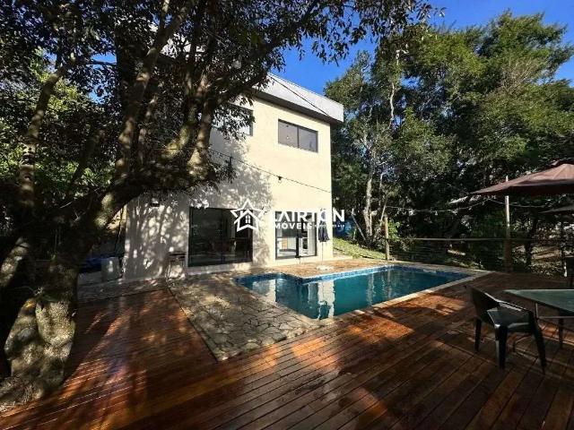 Casa / Sobrado para Venda em Atibaia/SP Estância Santa Maria do Laranjal 4 Quartos