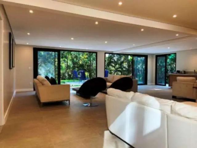 Casa / Sobrado para Venda em Atibaia/SP Estância Parque de Atibaia 6 Quartos