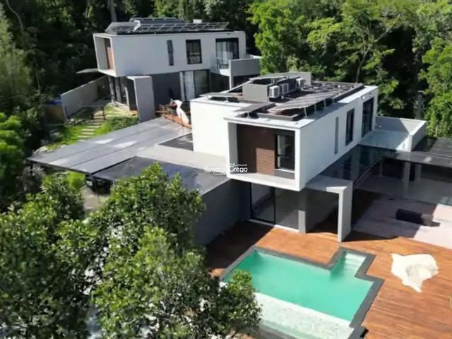 Casa / Sobrado para Venda em Atibaia/SP Itapetinga 4 Quartos
