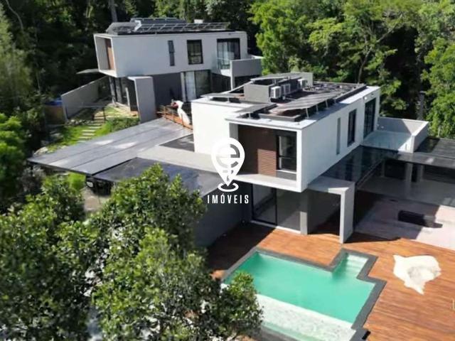 Casa / Sobrado para Venda em Atibaia/SP Itapetinga 4 Quartos