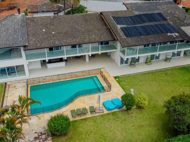 Casa / Sobrado para Venda em Atibaia/SP Itapetinga 8 Quartos