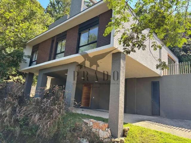 Casa / Sobrado para Venda em Atibaia/SP Itapetinga 3 Quartos