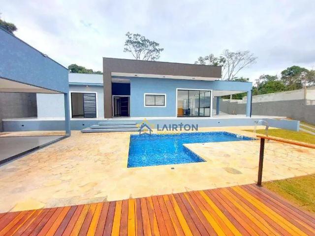 Casa / Sobrado para Venda em Atibaia/SP Itapetininga 3 Quartos