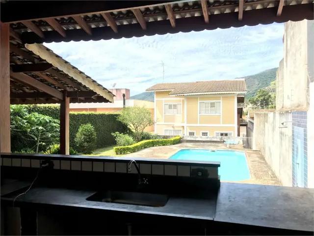 Casa / Sobrado para Venda em Atibaia/SP Jardim Maristela 5 Quartos